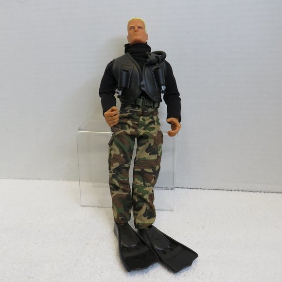 Hasbro | Toys | Vtg Gi Joe 996 11 Tall Action Figure Poseable With ...